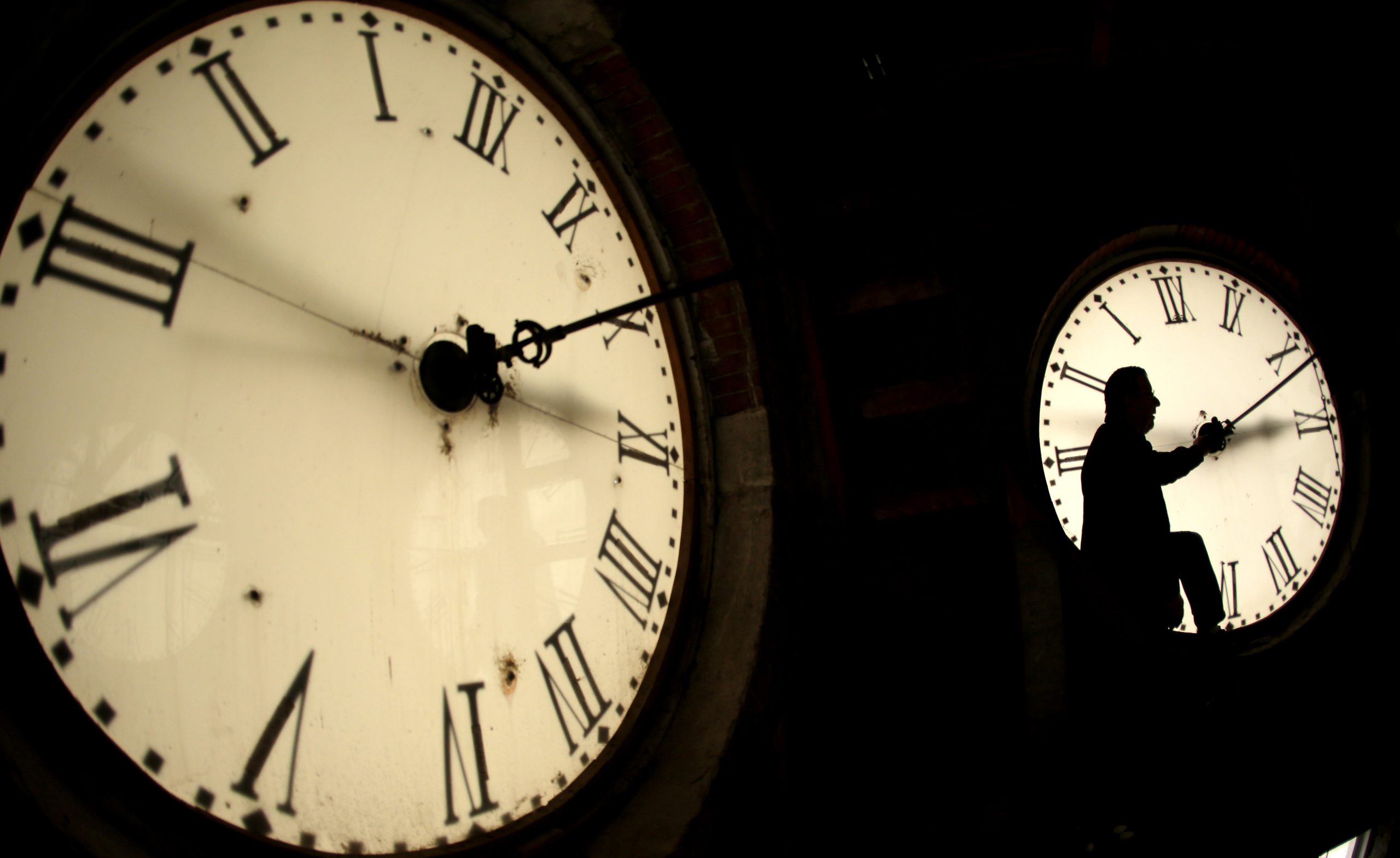 Few people support the daylight saving time system, and more want year ...
